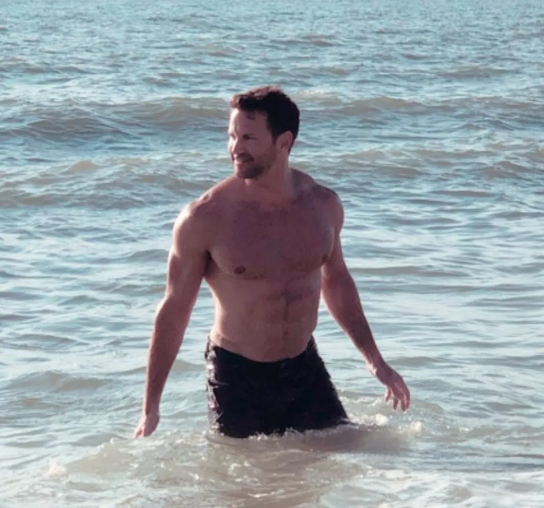 PopUps: Former Rep. Aaron Schock Resurfaces on Instagram, Shares Pic with Sam Smith | EDGE ...