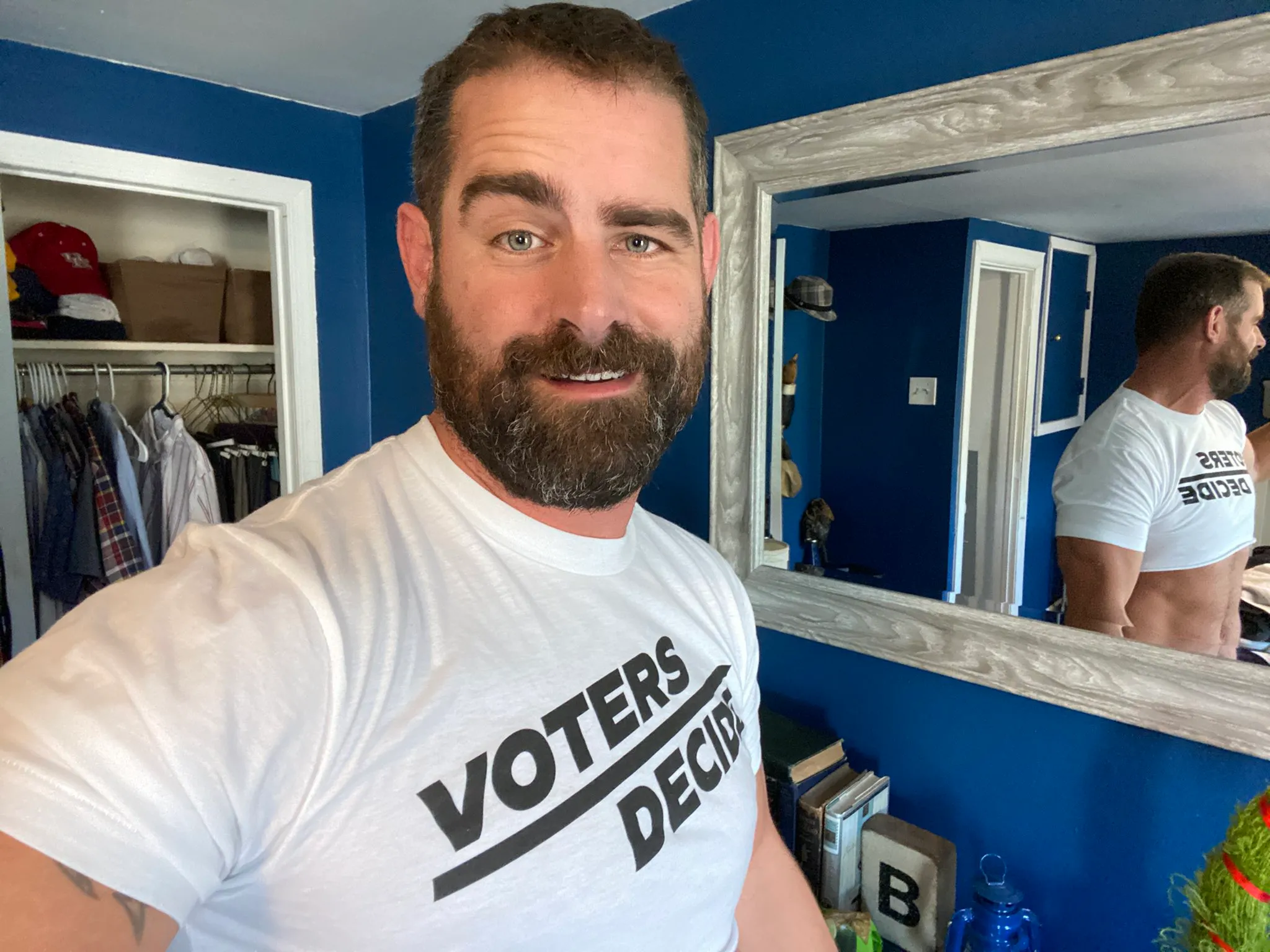 Out Pa. State Rep. Brian Sims Posts Thirst Trap...for a Good Cause ...
