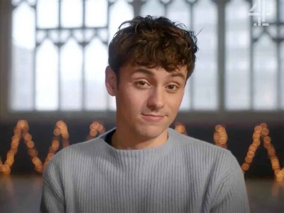 Tom Daley to Wish for Out British Soccer Player on 'Alternative ...