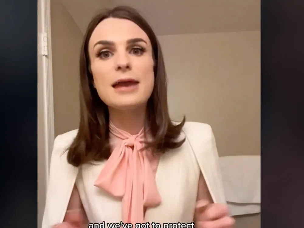 Watch: Trans Activist, TikTok Star Dylan Mulvaney Visits Biden at White ...