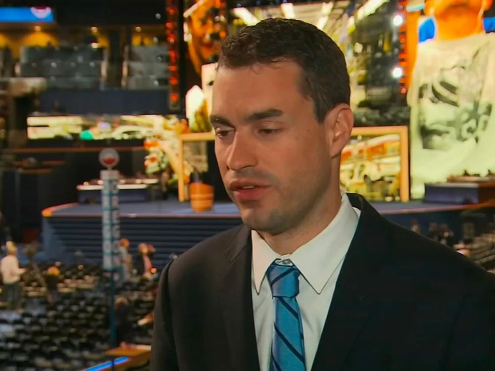 With Election Campaign Looming, White House Appoints Out Communications ...