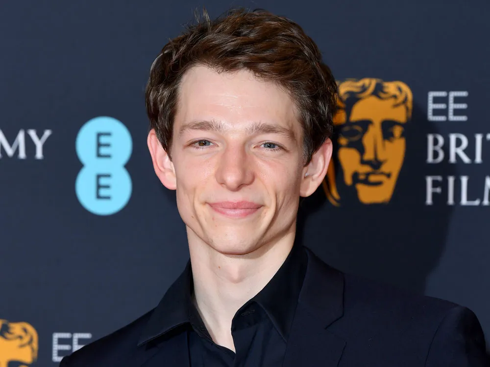 Tony/BAFTA-Nominated Mike Faist Channels Cowboy Energy for Stage ...