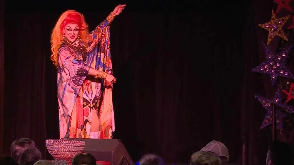 Watch: With 60 Queens, Portland Drag Show Sets Record | EDGE United States
