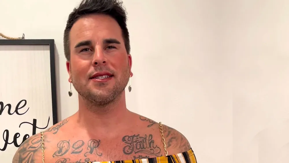 'Bachelorette' Star Josh Seiter Faces Backlash After Coming Out as ...