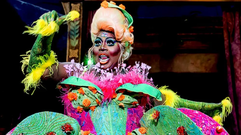 In Ogunquit's 'Little Shop,' Latrice Royale Puts Her Glamorous Stamp on ...