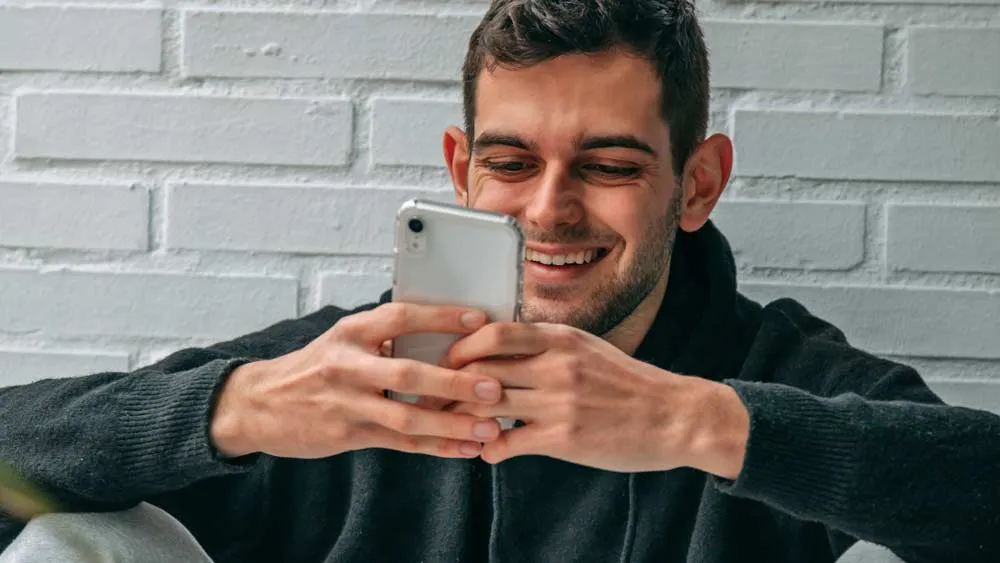 Getting to Know Out Social Media Influencer Elliott Norris | EDGE ...