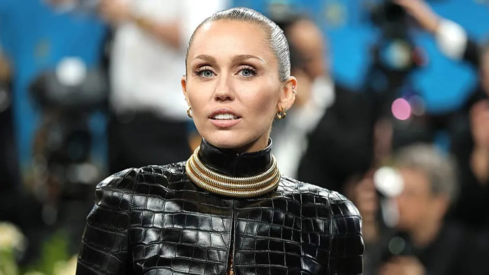 Internet Sensation Peachy Boy Credits OnlyFans with Helping Him Accept ...