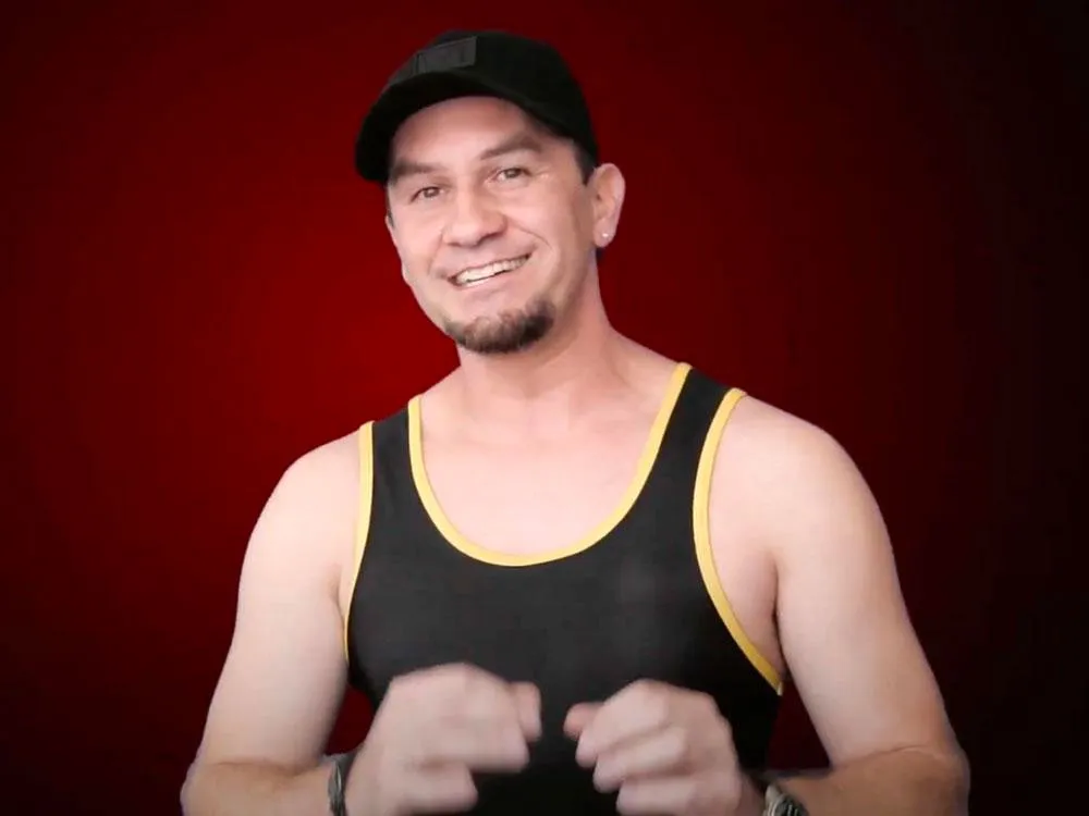 BateWorld's Milking COACH Wants to Normalize Wanking with 'The Great ...