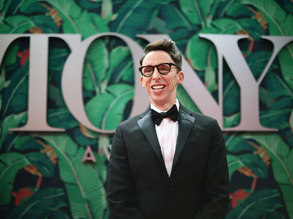 Kevin Cahoon Is Having a Shucking Queer Blast on Broadway | EDGE United ...