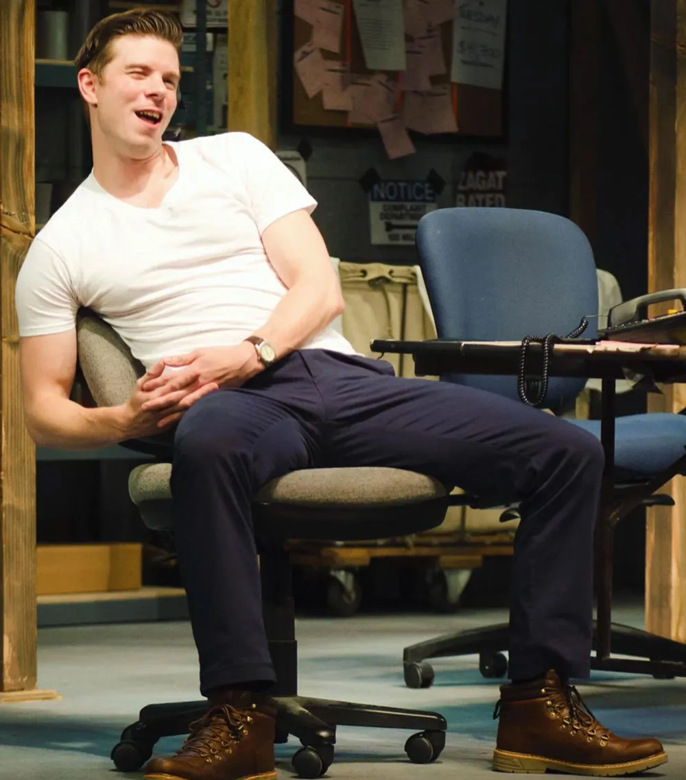 EDGE Interview: Actor Sean Bell Finds Perfect Harmony in his Broadway ...