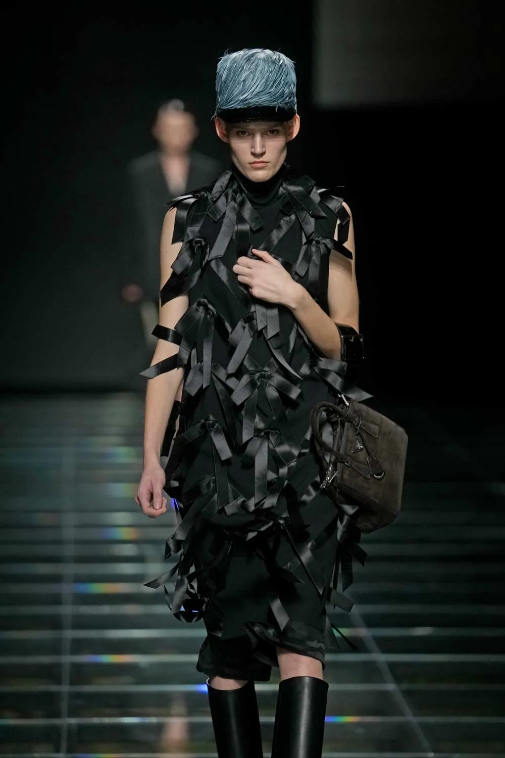 Prada Gives New Meaning to Bows and Aprons, Historic Elements of Women ...