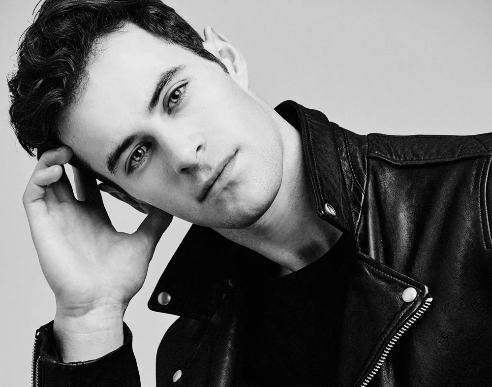 'Wicked' Star Sam Gravitte Heads to Ptown for Cabaret Debut on Saturday ...