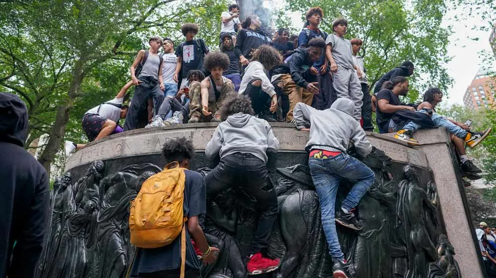 Social Media Influencer Kai Cenat Faces Charges of Inciting Riot after ...